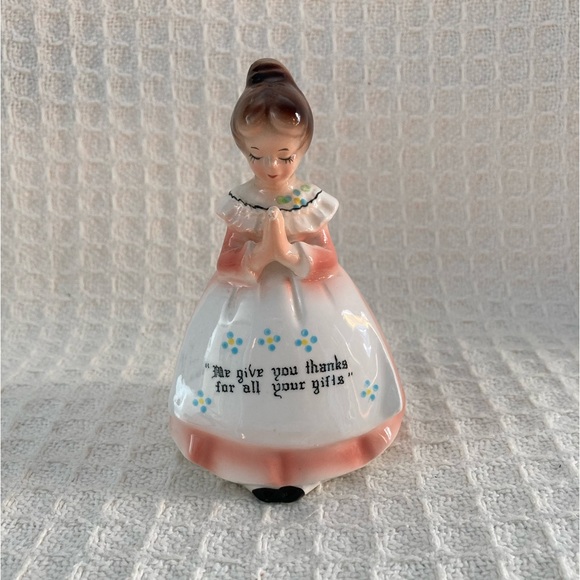 Enesco | Dining | Vintage White Pink Lady Praying Dinner Bell | Poshmark